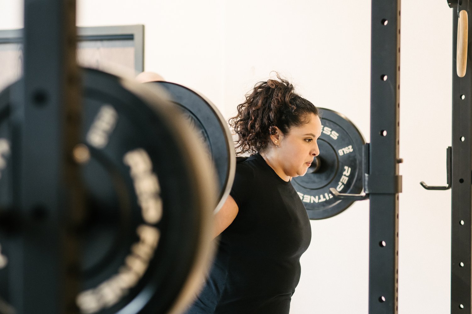 Strength Training 101: Memulai Latihan dengan Barbell - matechcorp